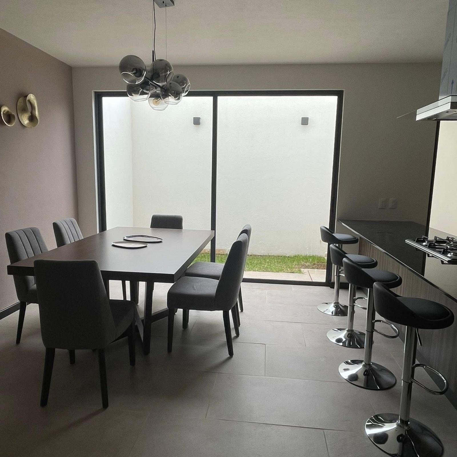 HERMOSA CASA EN PUERTA REAL | Altum Inmuebles